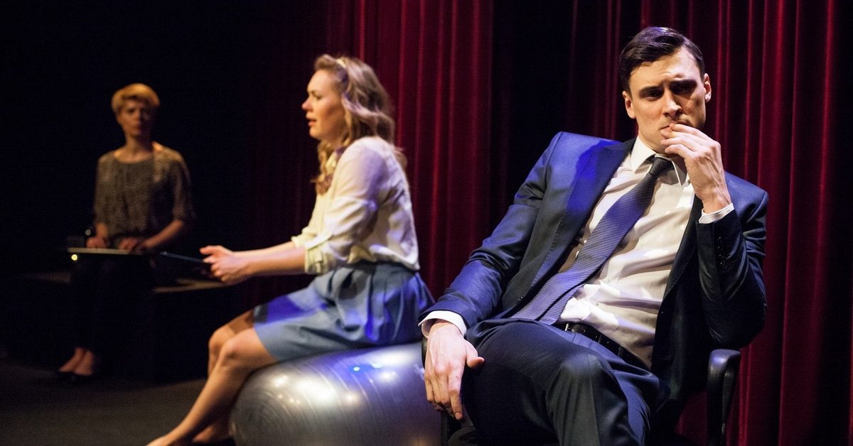 „Klaps! 50 twarzy Greya” - spektakl Teatru Polonia - Nowohuckie Centrum ...